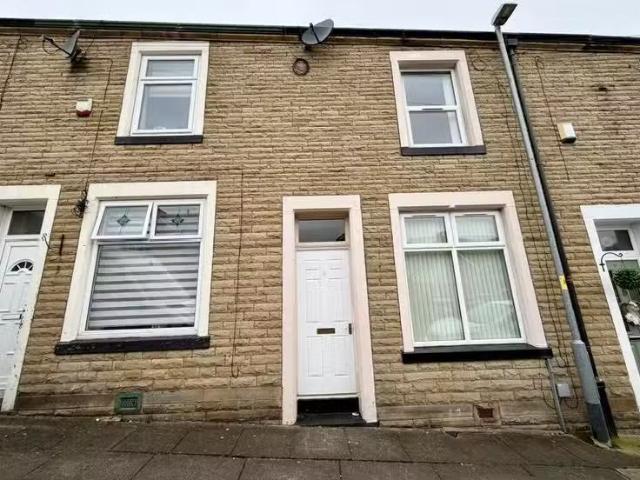 Rental! 1 BA 2 bedroom house for rent in Veevers Street, Brier.