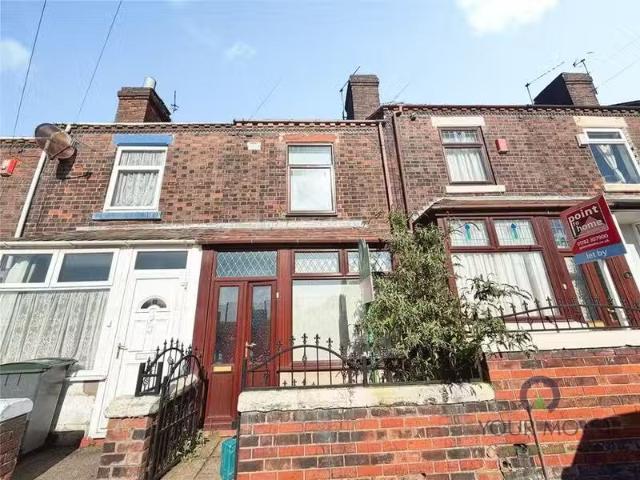 For Rent! 1 BA 2 bedroom Mid Terrace House to rent, May Street.