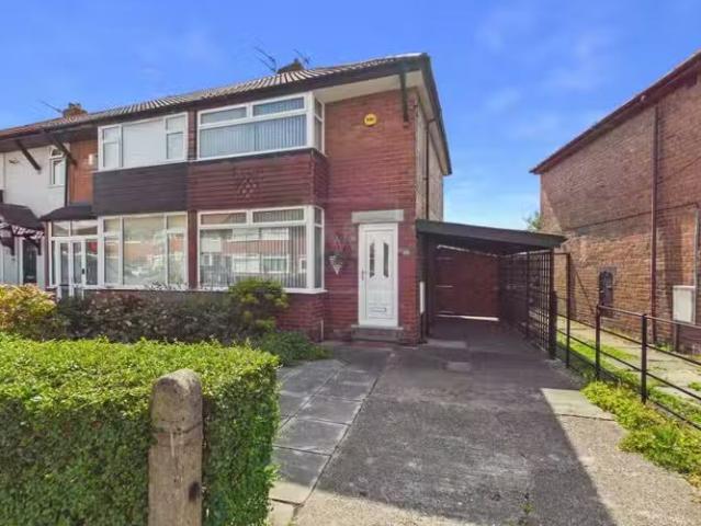 Just in! 1 BA 2 bedroom semi detached house for rent in Sandhu.