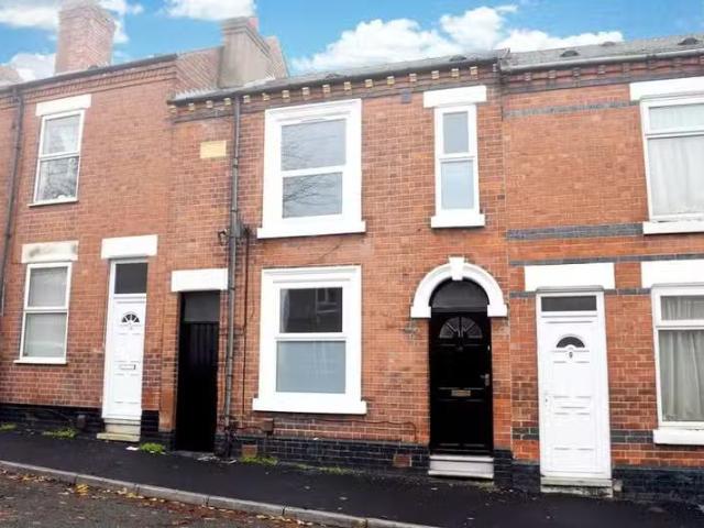 Unique 1 BA 3 bedroom terraced house for rent in Upper Boundar.