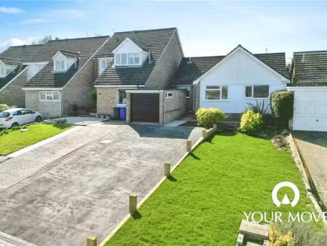 Cheap 1 BA 3 bedroom Detached Bungalow to rent, Brick Kiln Ave.