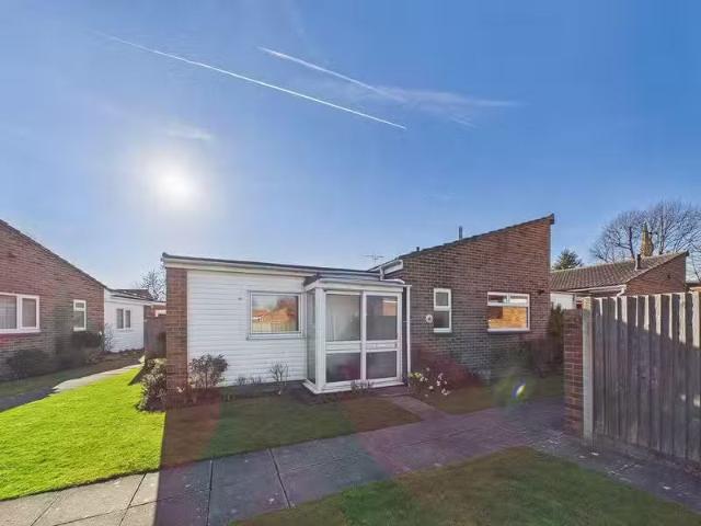 Unique 1 BA 3 bedroom semi detached bungalow for rent in Bisho.