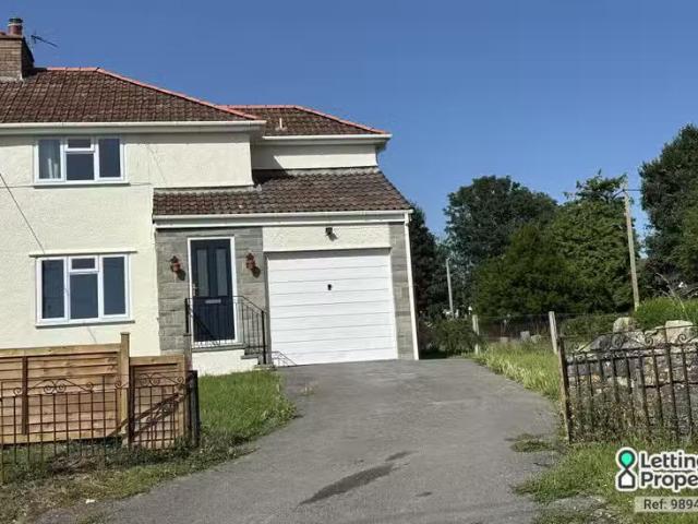 For Rent! 1 BA 3 bedroom semi detached house for rent in Churc.