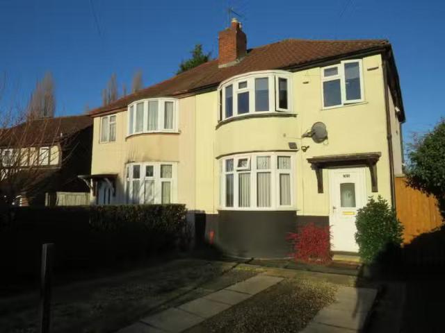 Rental! 1 BA 3 bedroom semi detached house for rent in Pool La.