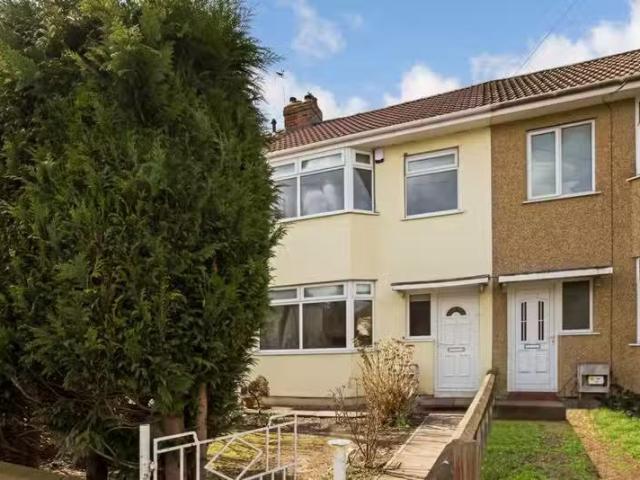 For Rent! 1 BA 4 bedroom terraced house for rent in Filton Ave.