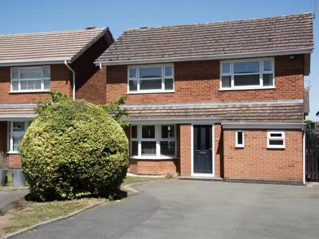 Unique 1 BA 4 bedroom detached house for rent in Costard Avenu.