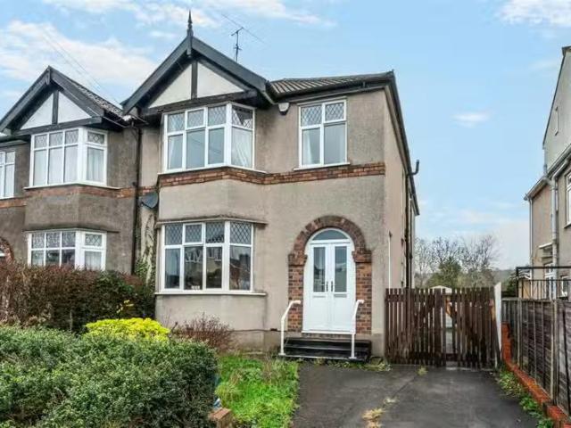 For Rent! 1 BA 4 bedroom semi detached house for rent in Abbey.