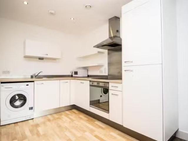 Cheap 1 bedroom apartment for rent in Canal Wharf, 18 Waterfro.