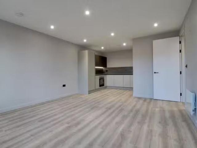 New 1 bedroom apartment for rent in Pressworks, 40 44 Northwoo.