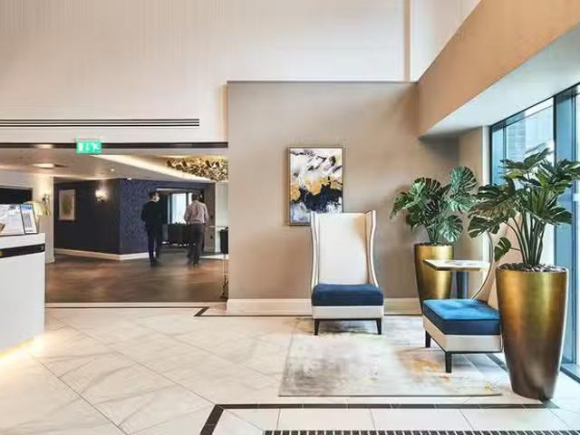 Just in! 1 bedroom apartment for rent in St Martins Place, 169.