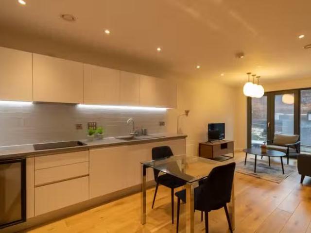 Nice 1 bedroom apartment for rent in The Axium, Windmill Stree.