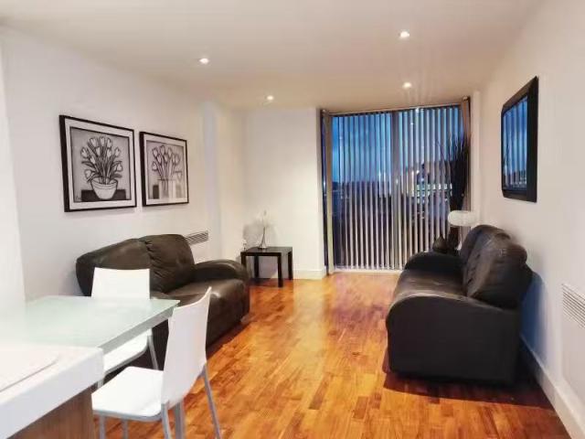 Rental! 1 bedroom apartment for rent in The Orion Building, Na.