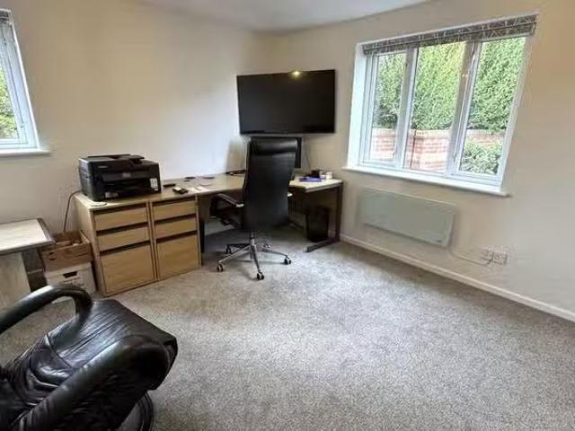 Unique 1 bedroom apartment for rent in Wyvern Walk, Westbury.