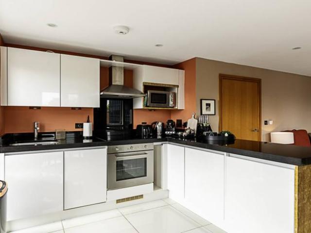 For Rent 1 Bedroom Apartment London London DLS95325397
