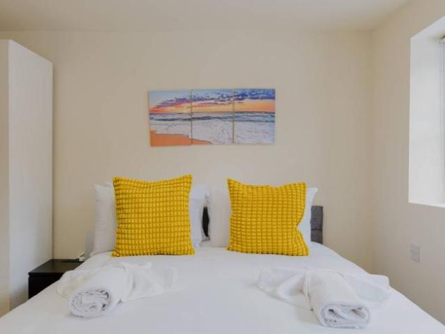 For Rent 1 Bedroom Apartment London London DLS96212109