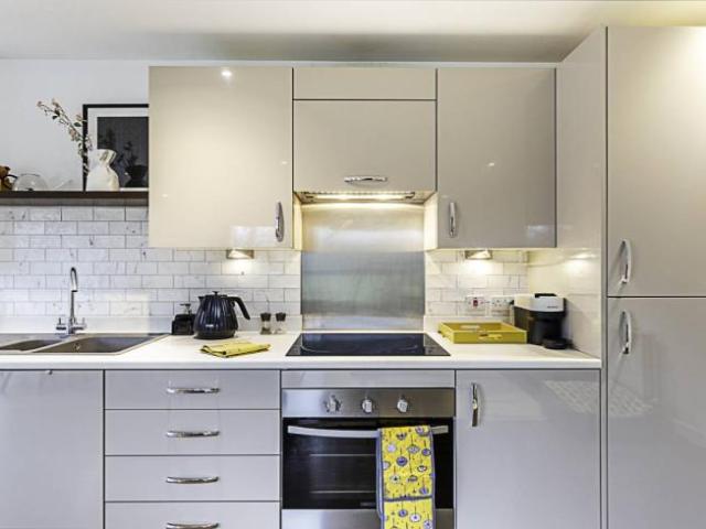 For Rent 1 Bedroom Apartment London London DLS97843609