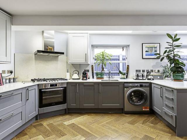 For Rent 1 Bedroom Apartment London London DLS97843671