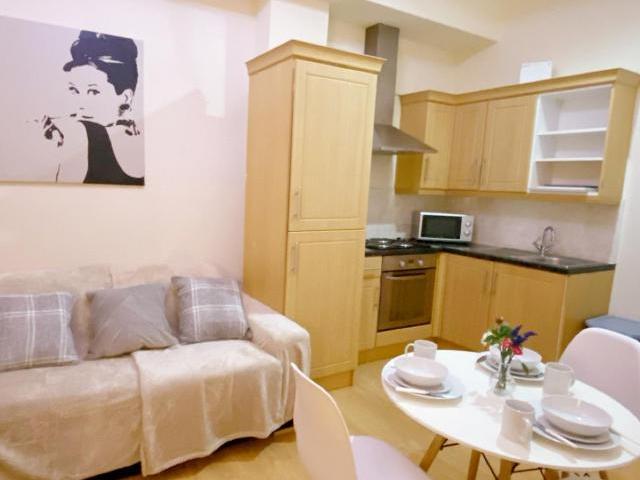 For Rent 1 Bedroom Apartment London London DS66083519