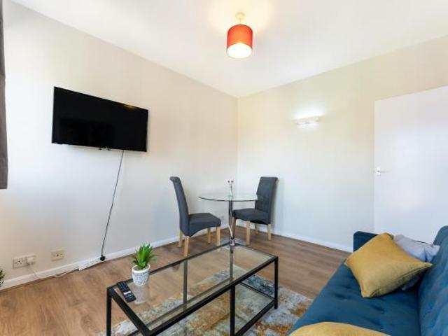For Rent 1 Bedroom Apartment London London DS68369816