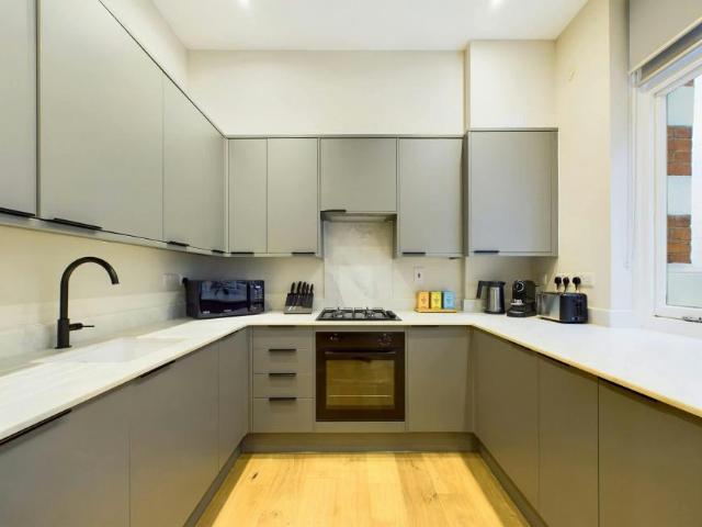 For Rent 1 Bedroom Apartment London London DS89145797
