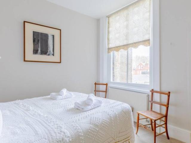 For Rent 1 Bedroom Apartment London London DS92475062