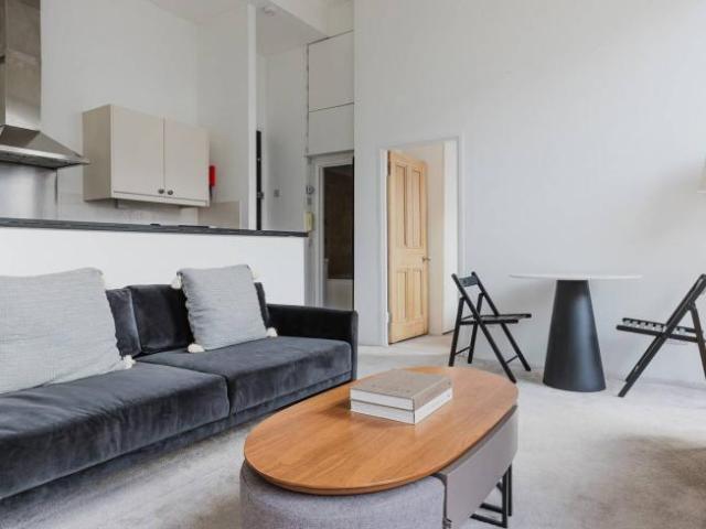 For Rent 1 Bedroom Apartment London London DS95626501