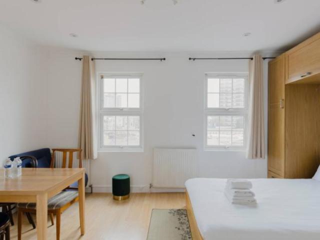 For Rent 1 Bedroom Apartment London London DS96690793