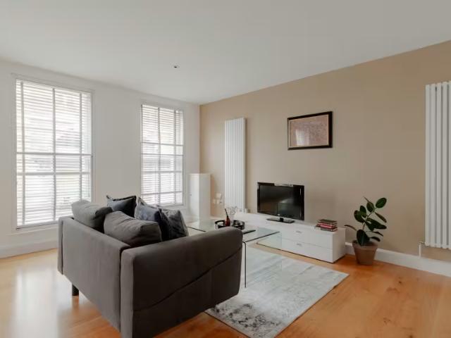 For Rent 1 Bedroom Apartment London London DS97214598