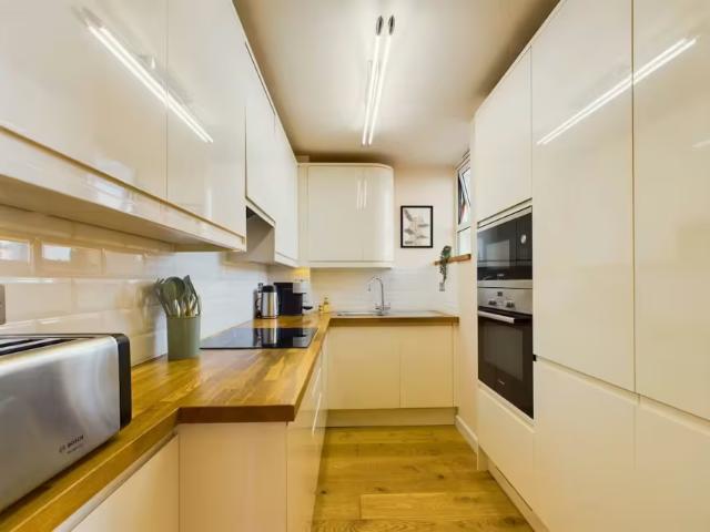 For Rent 1 Bedroom Apartment London London DS98268546