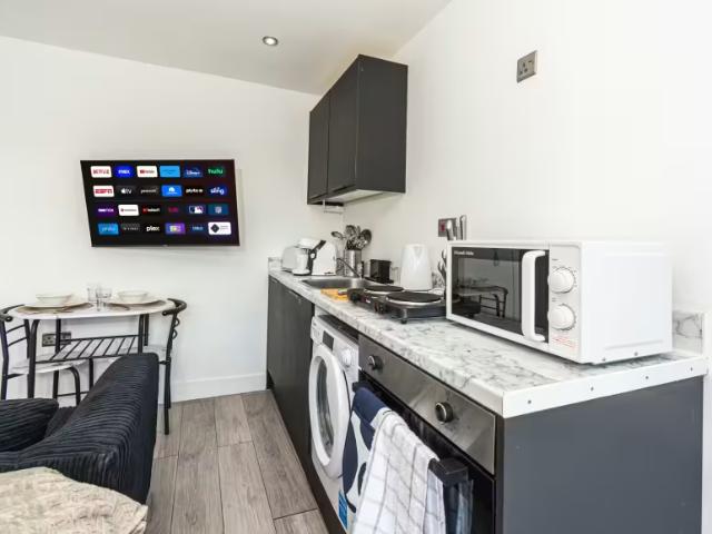 For Rent 1 Bedroom Apartment London London DS98293594
