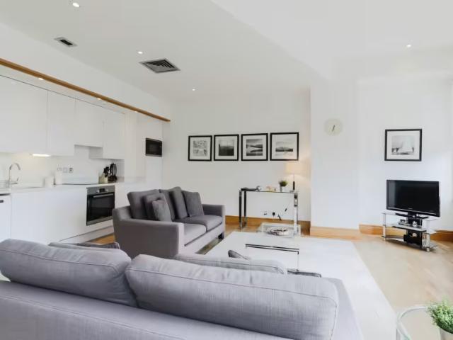 For Rent 1 Bedroom Apartment London London DS98634506