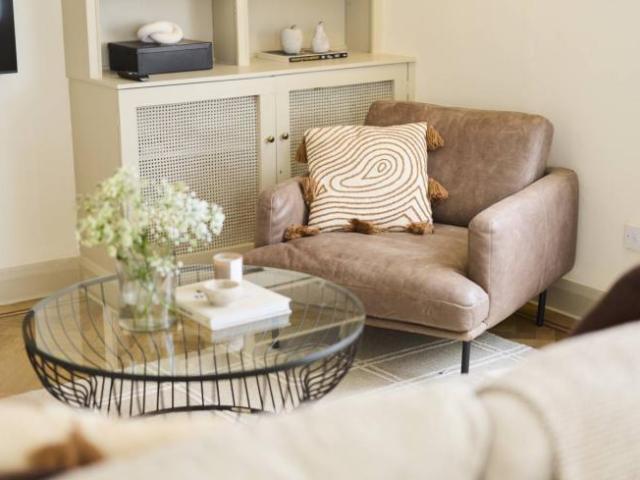 For Rent 1 Bedroom Apartment London London DS99229824