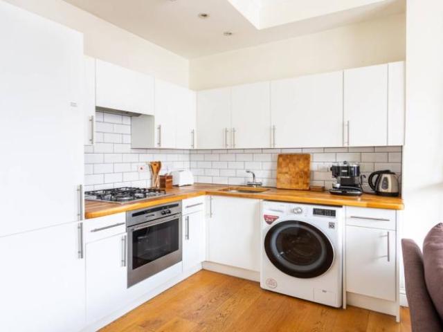 For Rent 1 Bedroom Apartment London London DS99601204