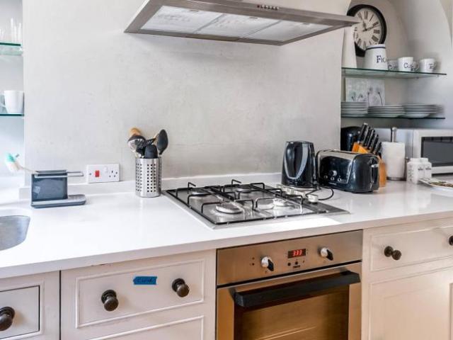 For Rent 1 Bedroom Apartment London London DS99938747