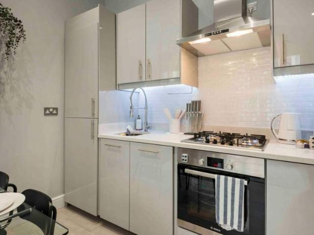 For Rent 1 Bedroom Apartment London London DS100812756