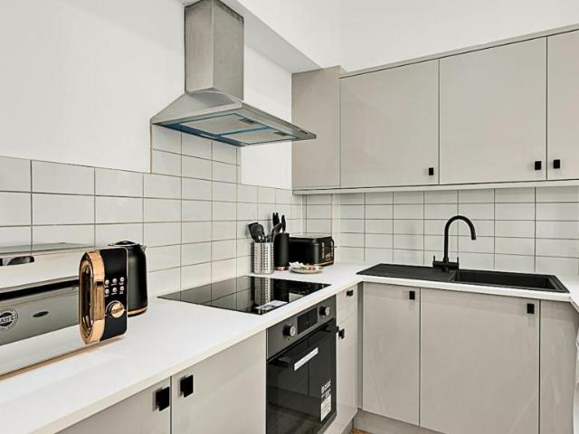 For Rent 1 Bedroom Apartment London London DS101408535