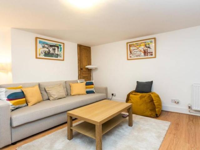 For Rent 1 Bedroom Apartment London London DS101731946
