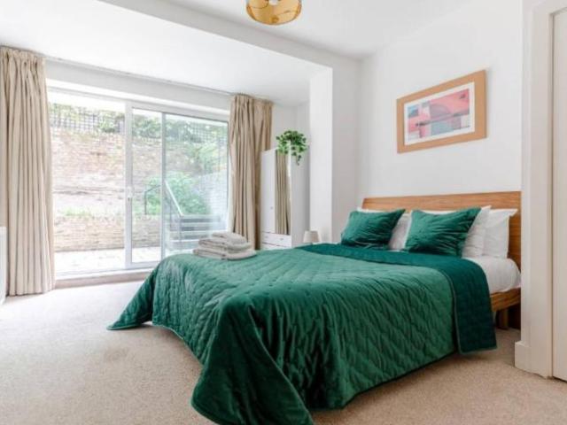 For Rent 1 Bedroom Apartment London London DS101771383