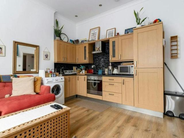 For Rent 1 Bedroom Apartment London London DS101791646