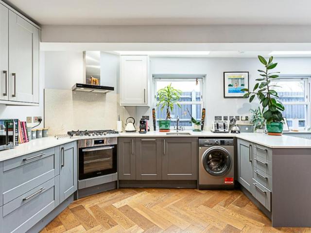 For Rent 1 Bedroom Apartment London London DS101792761