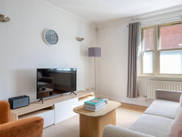 For Rent 1 Bedroom Apartment London London DS101807383