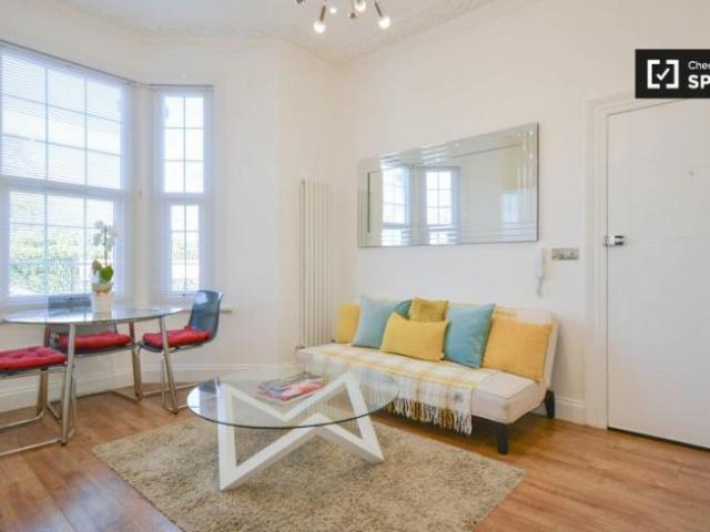 For Rent 1 Bedroom Apartment London London DS101812620