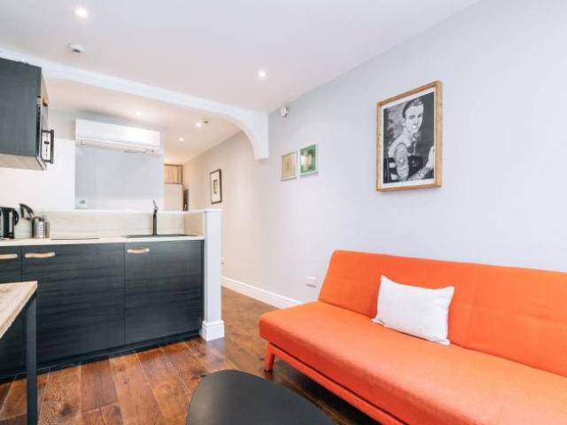 For Rent 1 Bedroom Apartment London London DS101818951