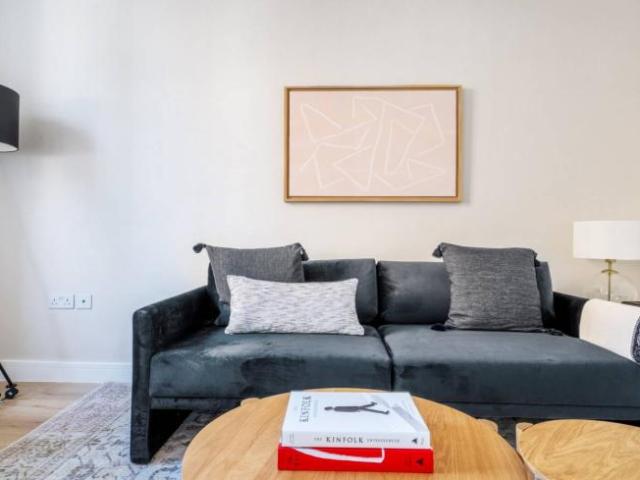 For Rent 1 Bedroom Apartment London London DS101819143