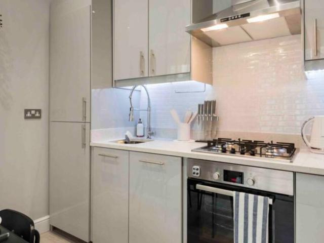 For Rent 1 Bedroom Apartment London London DS101823544