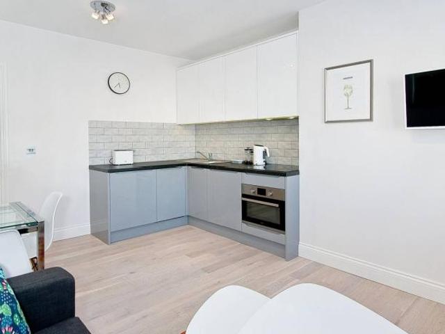 For Rent 1 Bedroom Apartment London London DS101837026