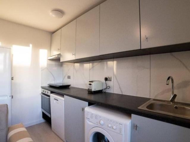 For Rent 1 Bedroom Apartment London London DS101840997