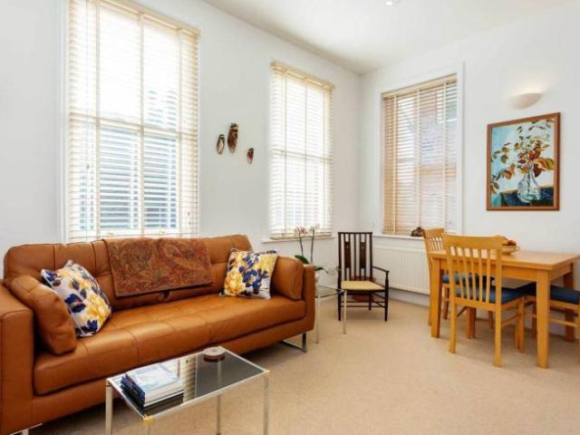 For Rent 1 Bedroom Apartment London London DS101848152