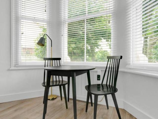 For Rent 1 Bedroom Apartment London London DS101852485