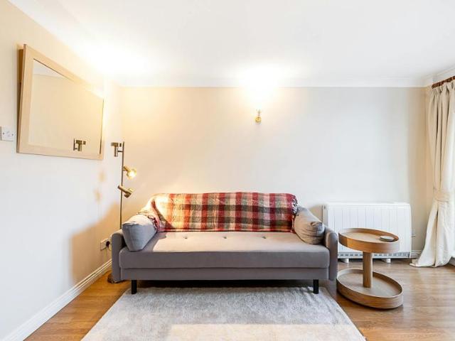 For Rent 1 Bedroom Apartment London London DS101305130
